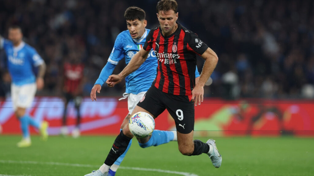 Napoli-Milan 1-0 (90'): un errore nel finale costa carissimo | Serie A News